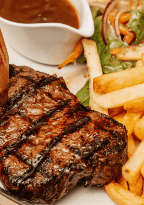 Eat & Drink at Old Bundy | Bundaberg's Best Pub Experience